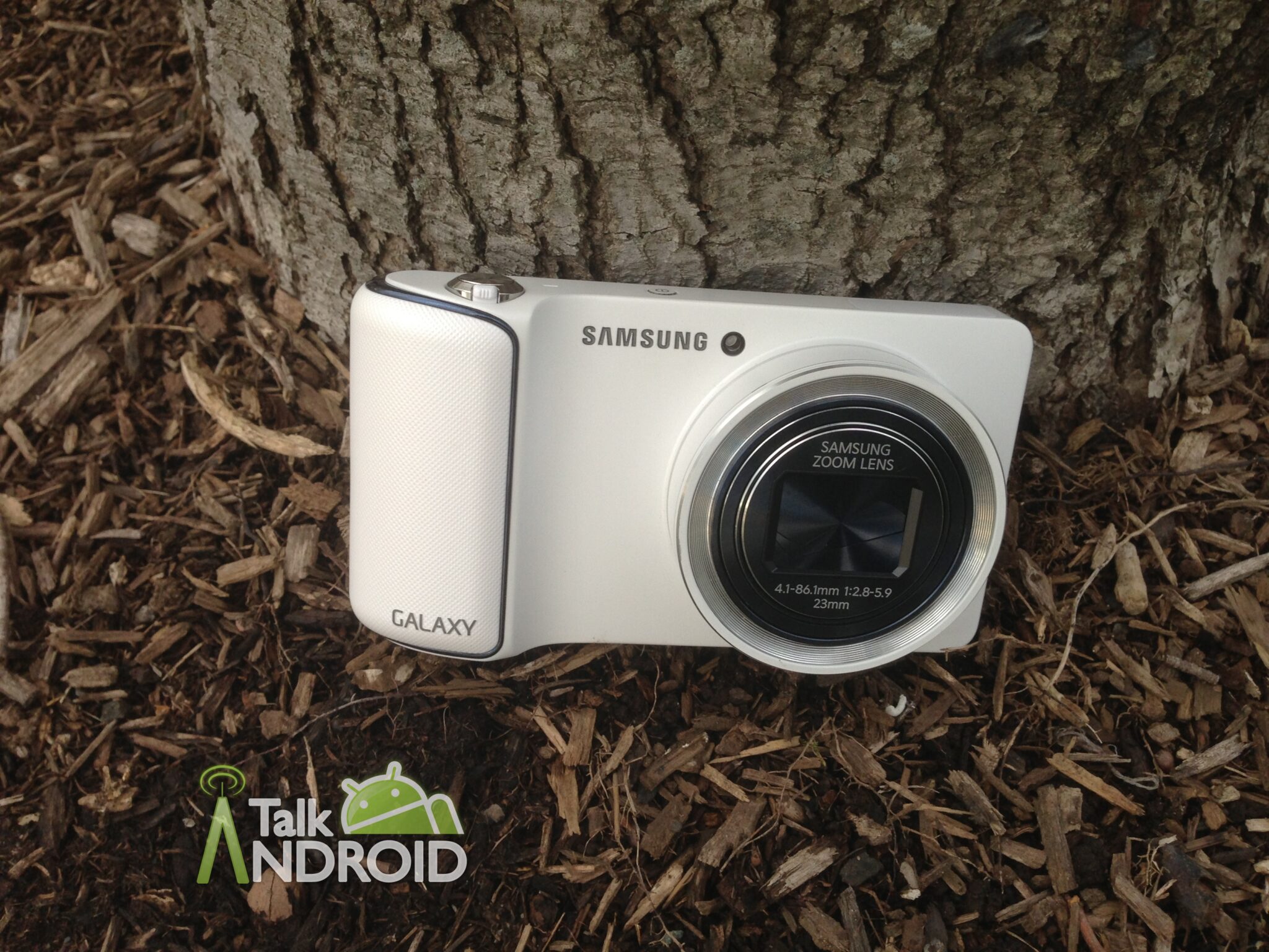 Samsung Galaxy Camera Review: Redefining What A Connected Camera Should ...