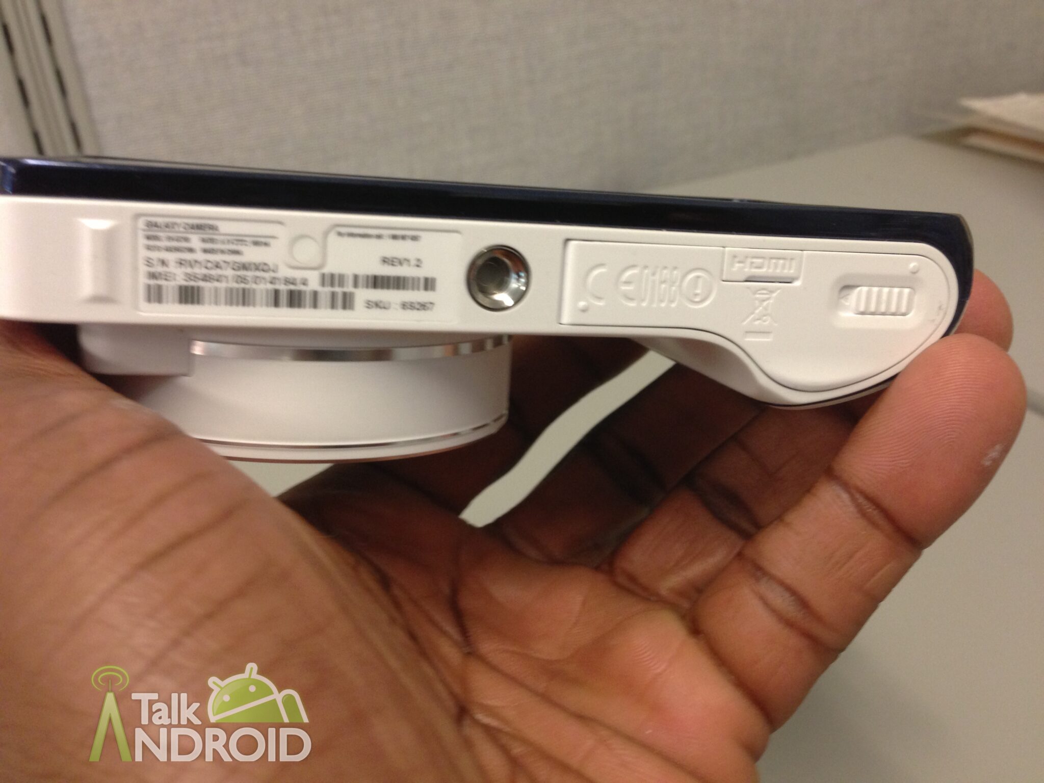Samsung Galaxy Camera Review: Redefining What A Connected Camera Should ...