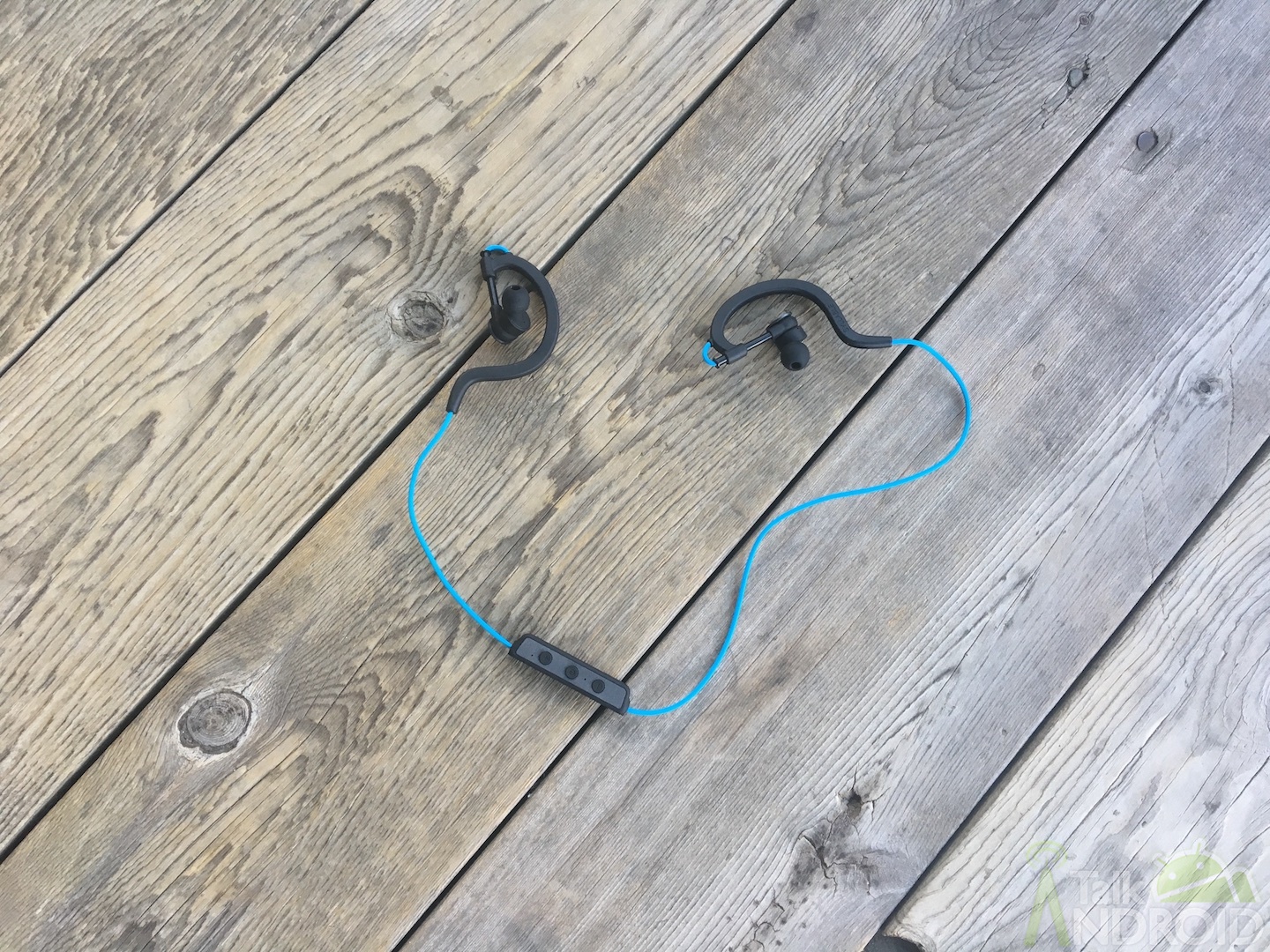 Syllable D700 Wireless Sports Earbuds review - Talk Android