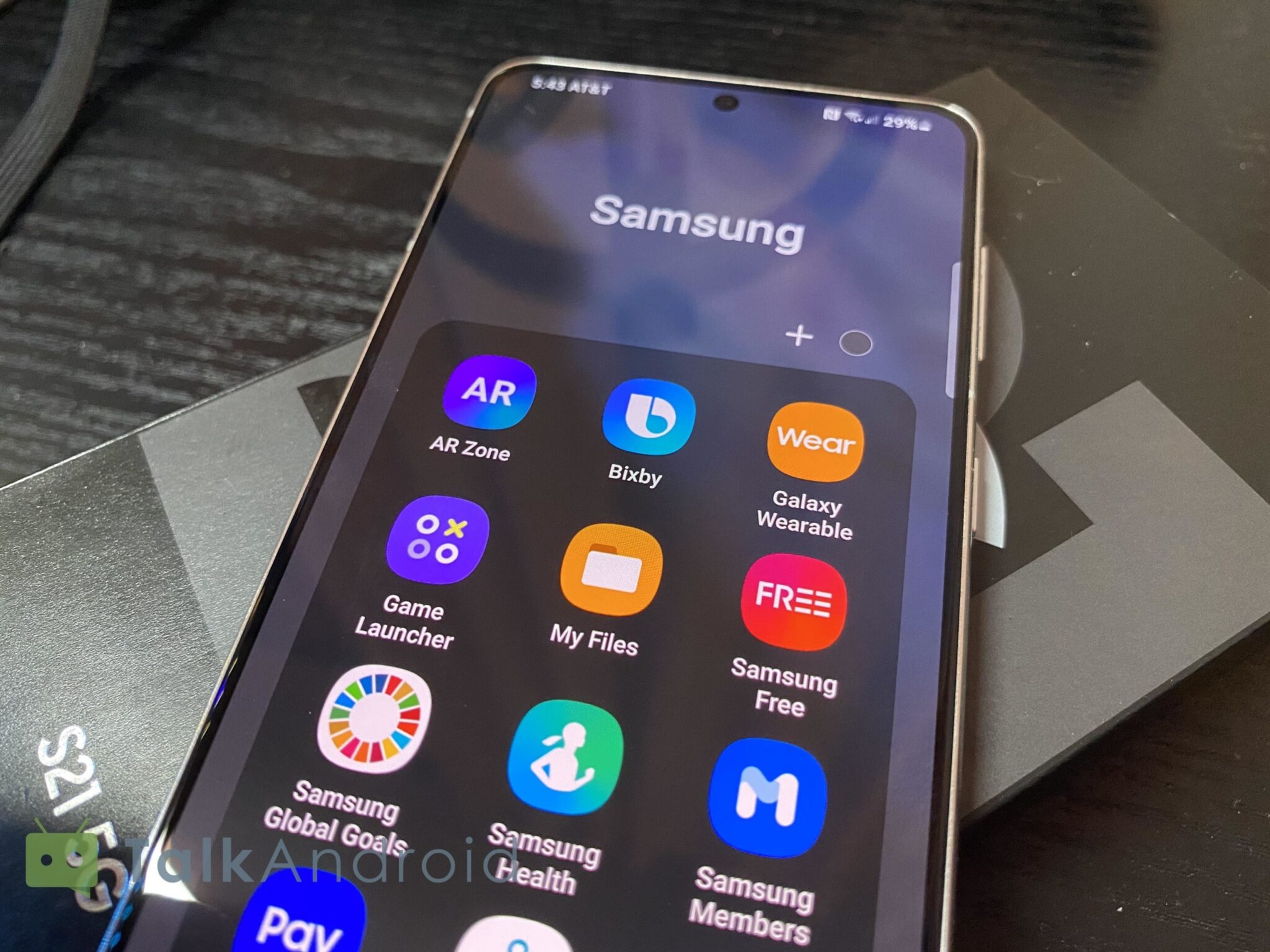 Galaxy S21 review: One step back, two steps forward