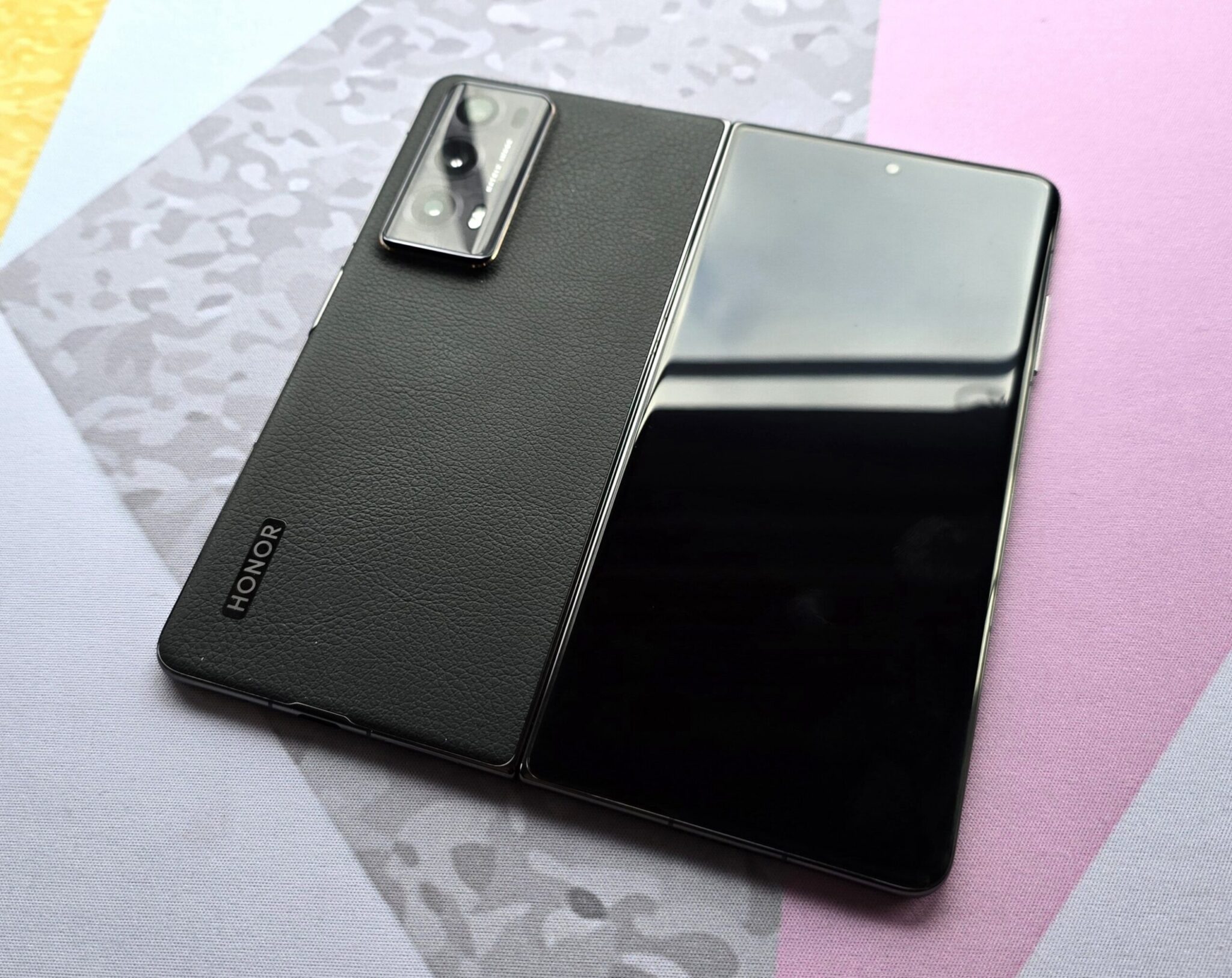 The Honor Magic Flip Is Expected To Have A Big Cover Display - Talk Android