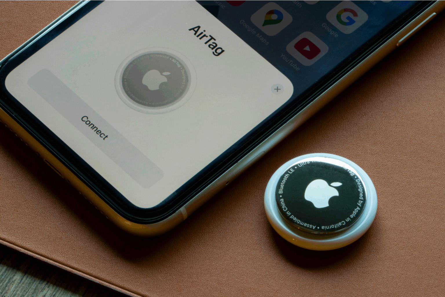 AirTag: how to detect a tracker following you on iOS and Android - Talk ...