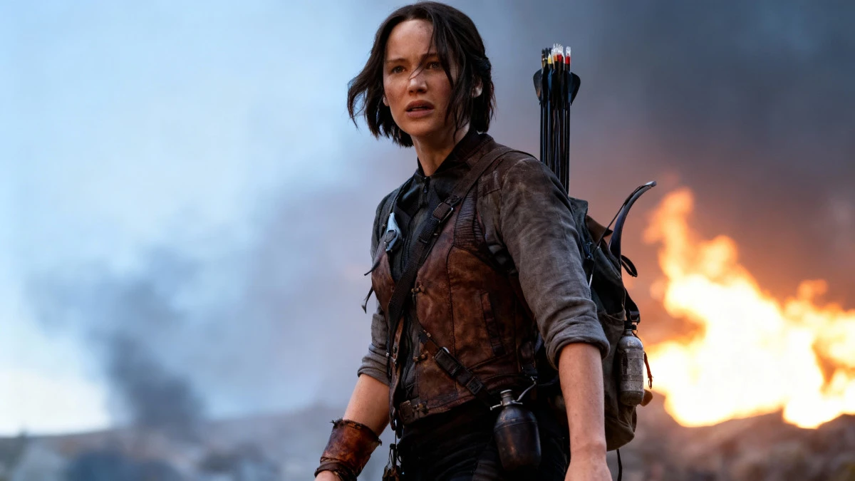 It’s official: Jennifer Lawrence returns for the shocking new Hunger ...